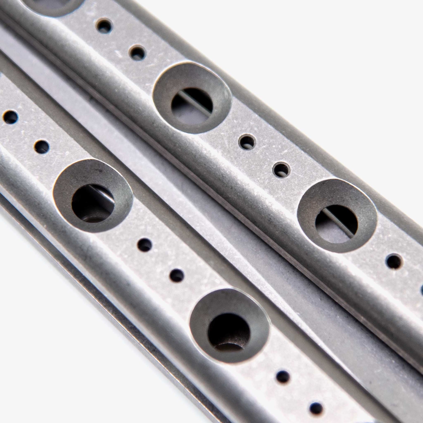 FLY One - Titanium Balisong